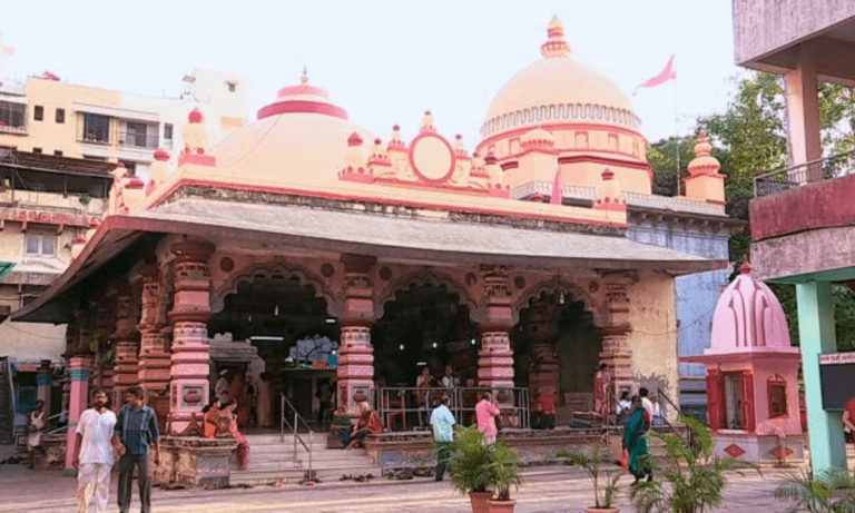 5 Shiv Temples to Visit in Mumbai on Mahashivratri 2025 – SceneLoc8